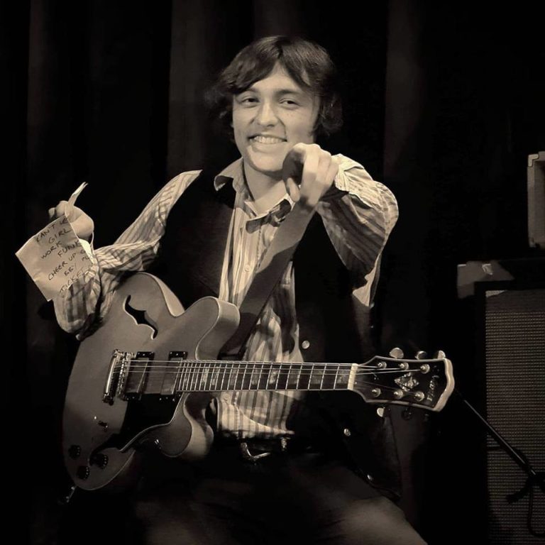 BRITAIN: Logan´s Close – Scotland Rock ’n’ Roll | Vagabundler