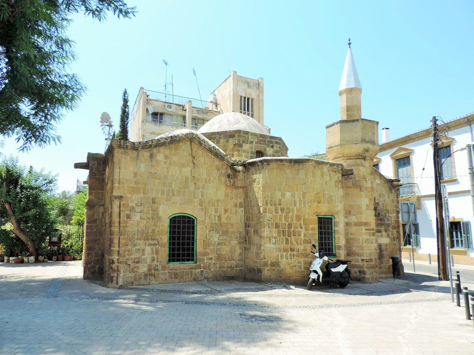CYPRUS: Southern Nicosia - Historic Architecture, Magnificent Churches ...