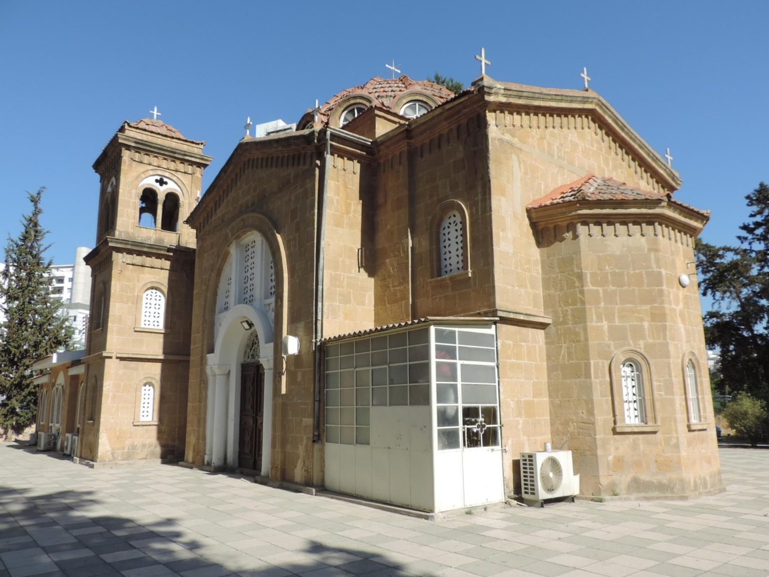 CYPRUS: Southern Nicosia - Historic Architecture, Magnificent Churches ...
