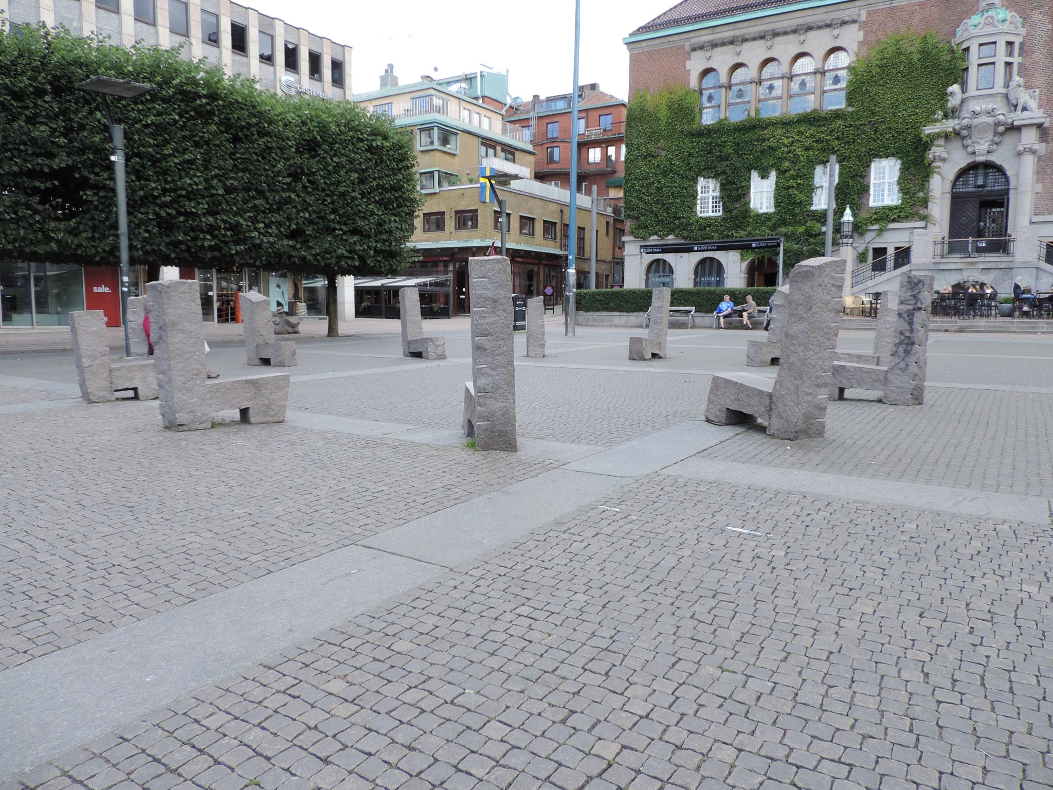 SWEDEN: Streetart Borås - Stora Torget - Borås Surround - RICHARD NONAS ...